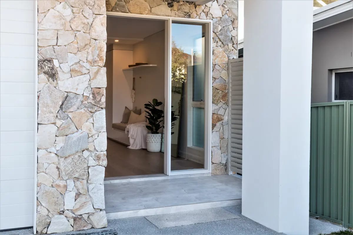 Clay Loose Stone Cladding - SHOW TILE | Sydney's Best Luxury Tile ...